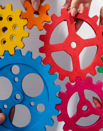 PRECISION INFOMATIC: GROWING IN THE SYSTEM INTEGRATION AND SERVICES ...